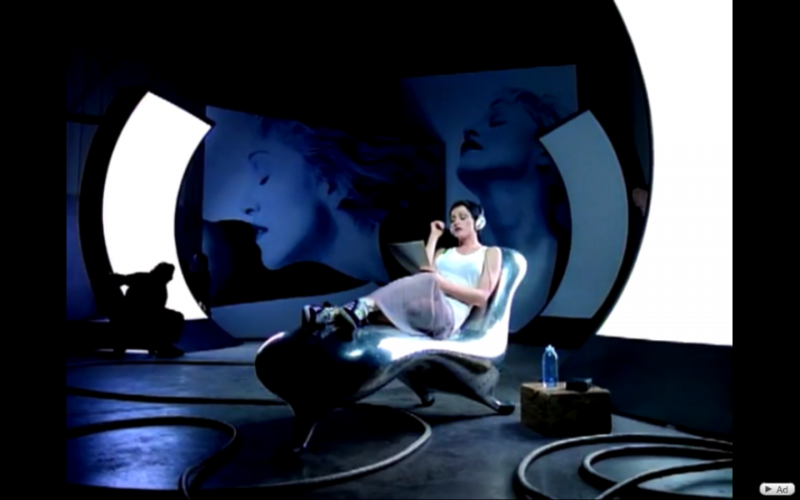 La Chaise longue Lockheed Lounge - Art Design Tendance le blog